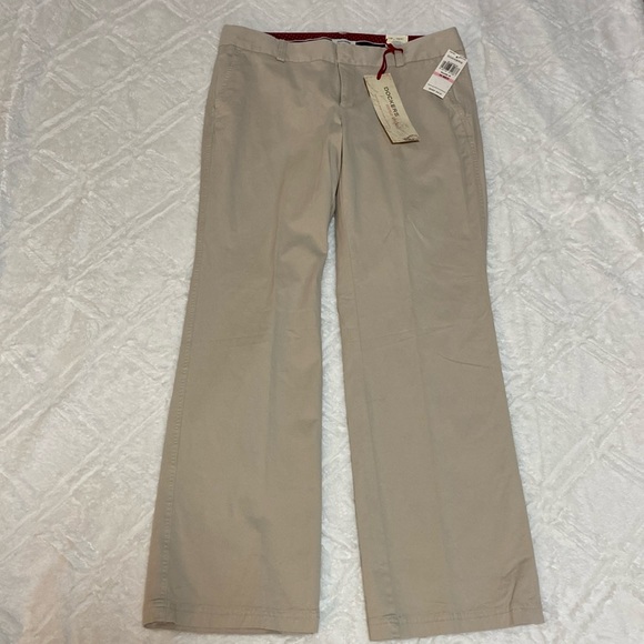 Dockers | Pants & Jumpsuits | Nwt Dockers Favorite Fit Iconic Khaki ...